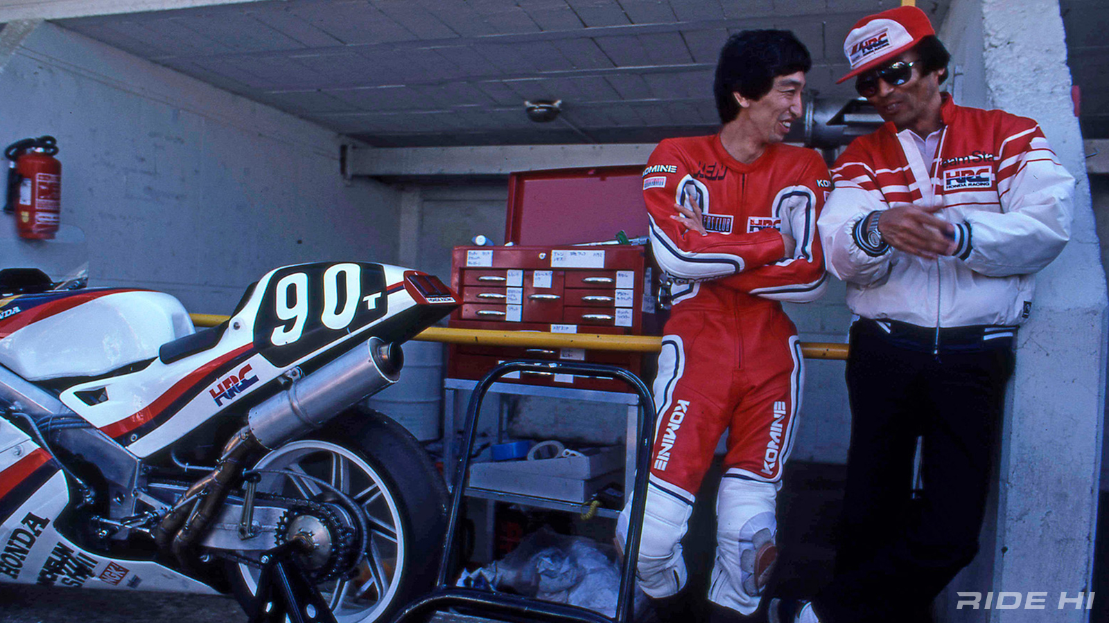 オーバルピストンNR750の衝撃だったポテンシャル Part2【このバイクに注目】 | このバイクに注目 | RIDE HI(ライドハイ)/愉しさのためすべてを注ぐライダーのメディア